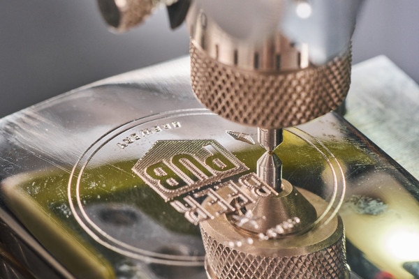 M20 V3 Engraving Machine | Hansen Supply